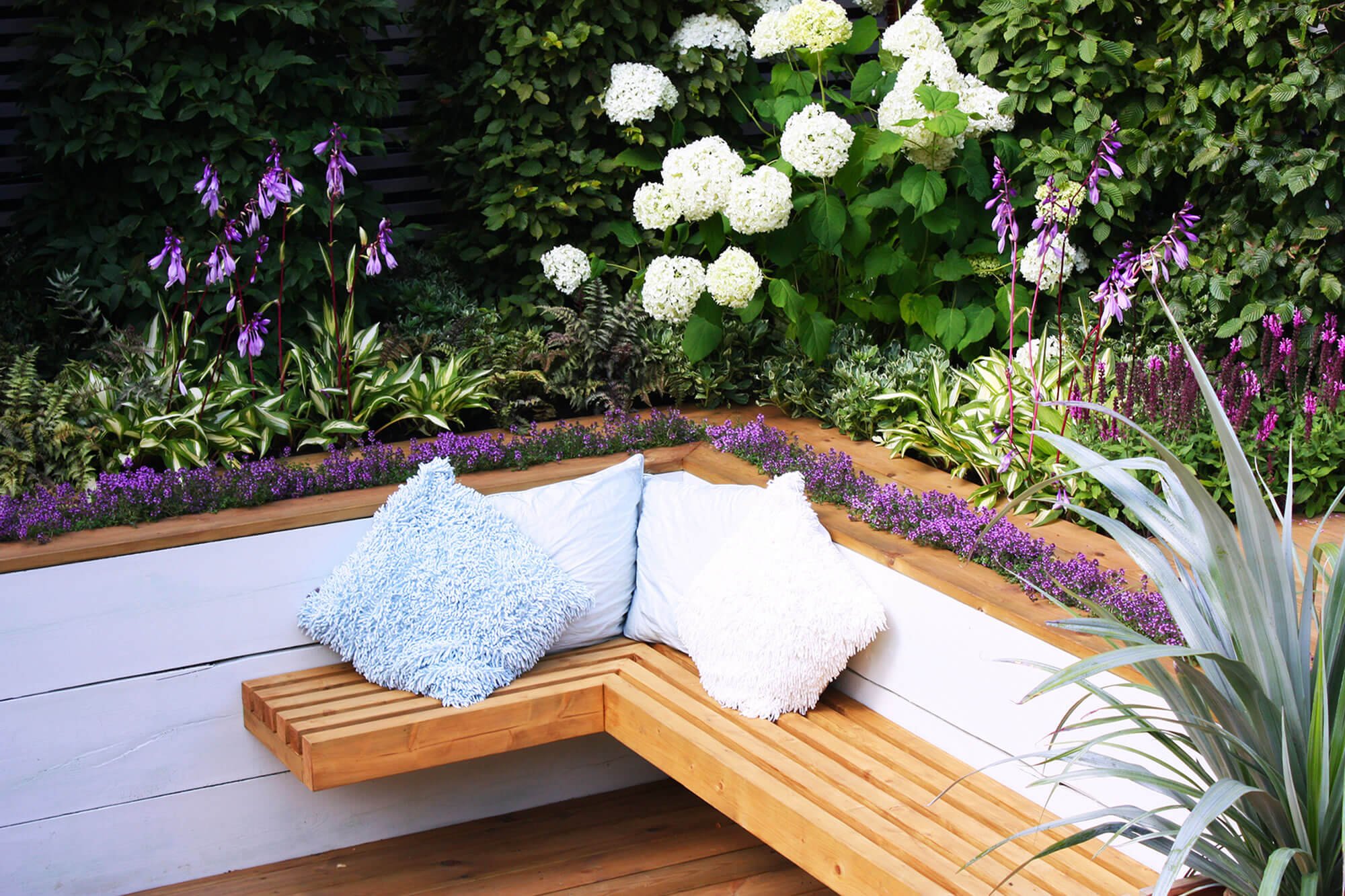 Town Garden Design | Courtyard Garden Design | Eden Restored